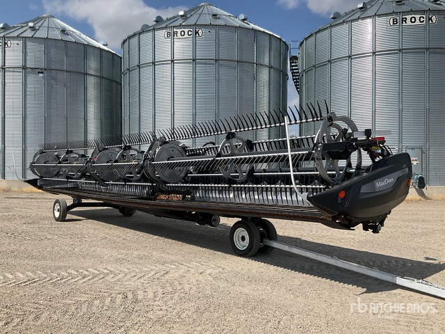 2022 MacDon FD240 40 ft Flex Draper Combine Header | Ritchie Bros ...