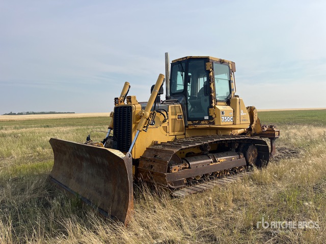 John Deere 750C Crawler Dozer | Ritchie Bros. Auctioneers