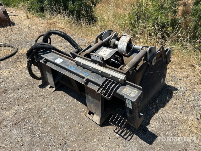 Cat PC206 68 in Skid Steer Planer | Ritchie Bros. Auctioneers