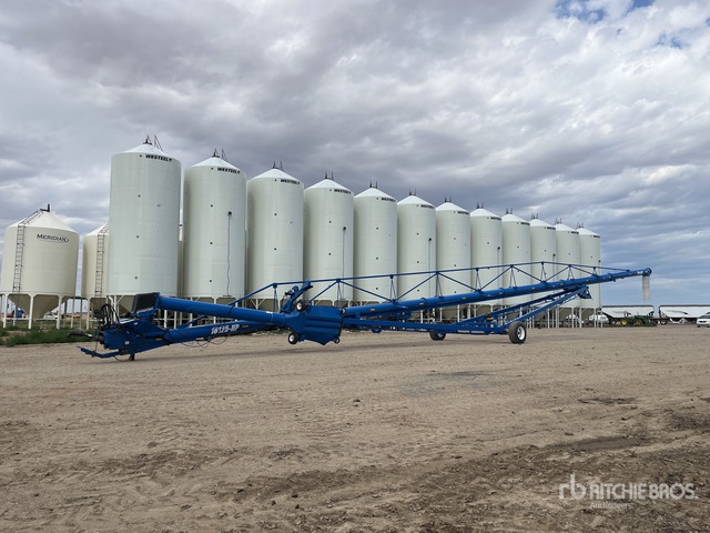 2016 Brandt 16125-HP 16 in x 125 ft Swing Grain Auger | Ritchie Bros ...