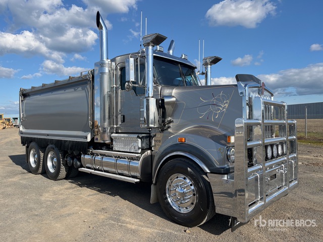 2019 Kenworth T909 6x4 Tipper Truck | Ritchie Bros. Auctioneers