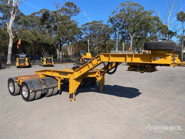 2013 Drake 2 Rows of 8 Hydraulic Widening Low Loader Dolly | Ritchie ...