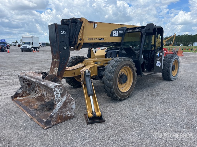 2013 Cat TL1055C Telehandler | Ritchie Bros. Auctioneers