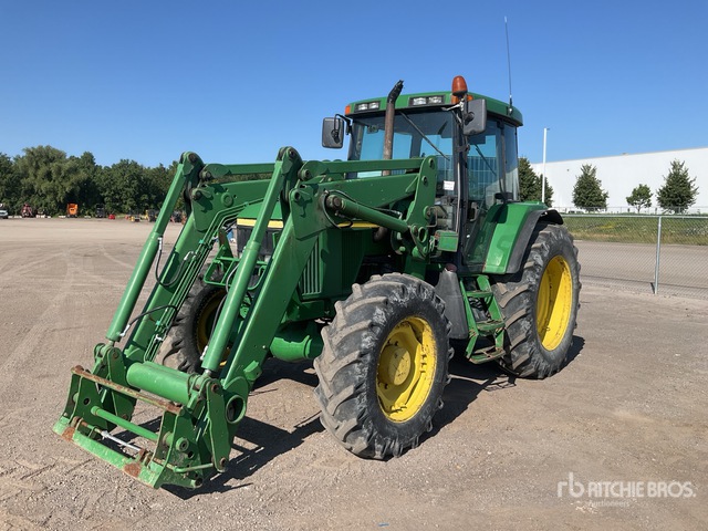 2000 John Deere 7210 4WD Tractor | Ritchie Bros. Auctioneers