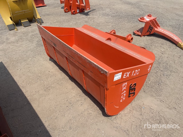 SEC 65 in Hydraulic Tilting Bucket (Unused) | Ritchie Bros. Auctioneers