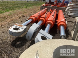 Quantity of (4) Hydraulic Cylinders w/(2) Hydraulic Pump Units in ...