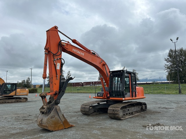 2007 Hitachi ZX200LC-3 Excavadora de Cadenas | Ritchie Bros. Auctioneers