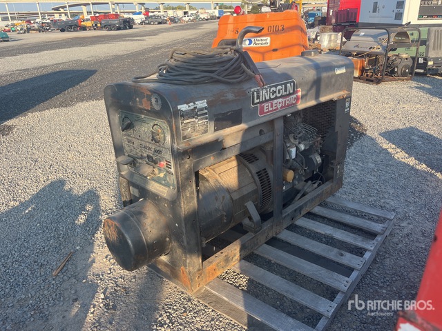 Lincoln 300D 300 A Skid-Mounted Multi-Process Engine Driven Welder ...