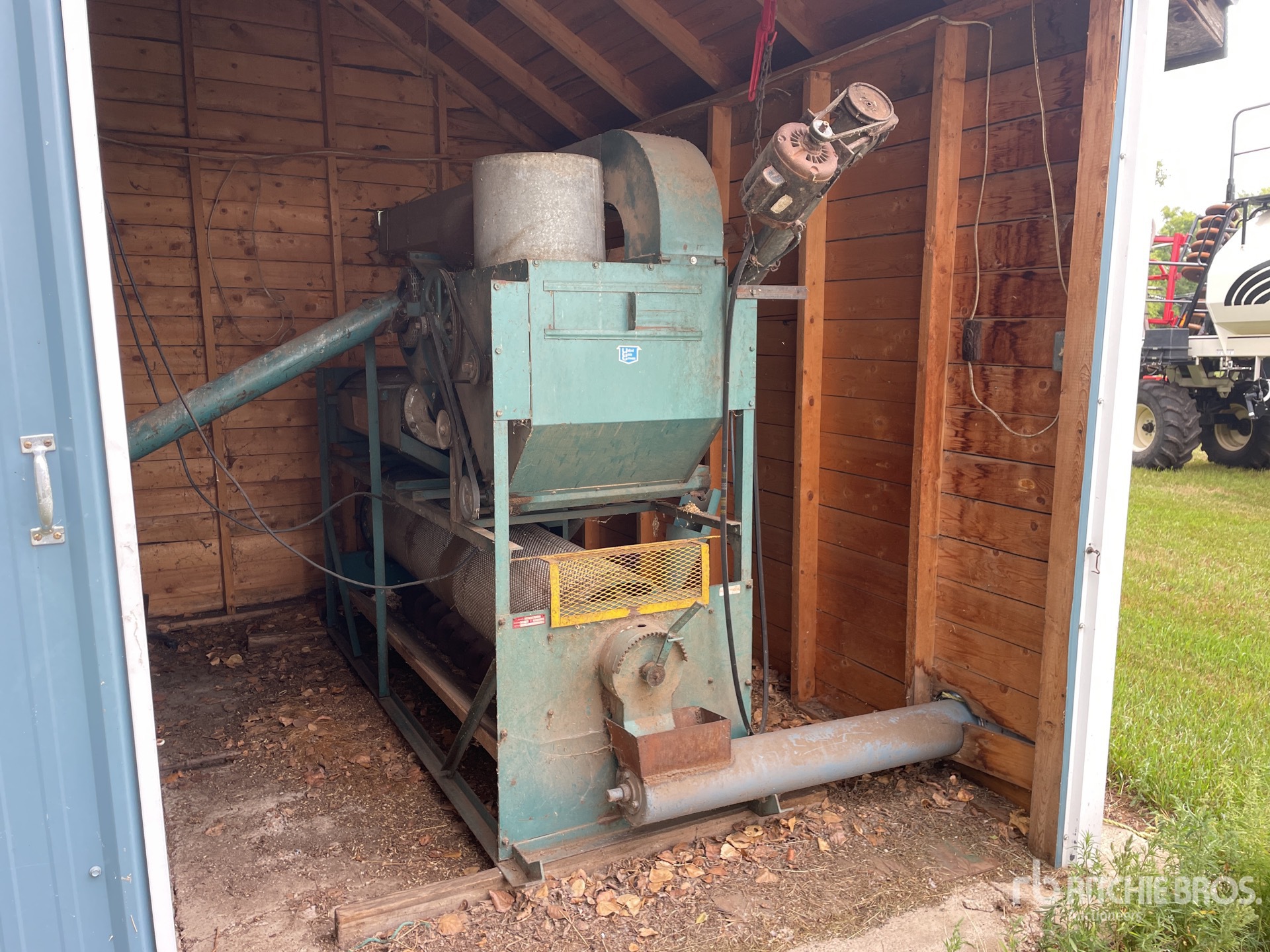 Five in One Seed Cleaner | Ritchie Bros. Auctioneers