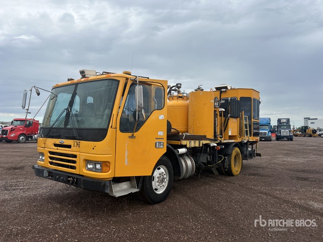 2002 Sterling Condor 4x2 COE Paint Striping Truck | Ritchie Bros ...