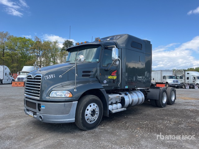 2015 Mack CXU613 6x4 T/A Sleeper Truck Tractor | Ritchie Bros. Auctioneers