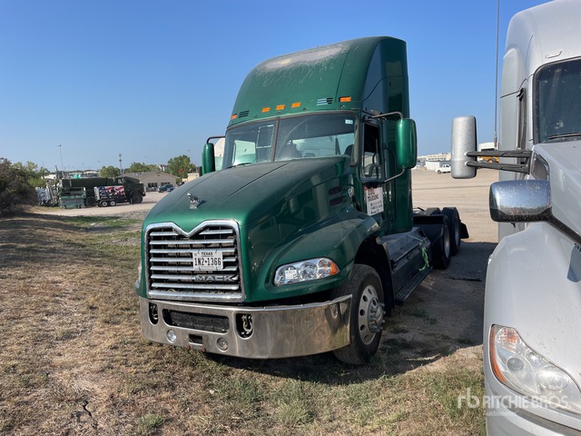 2016 Mack CXU613 CNG 6x4 T/A Day Cab Truck Tractor | Ritchie Bros ...
