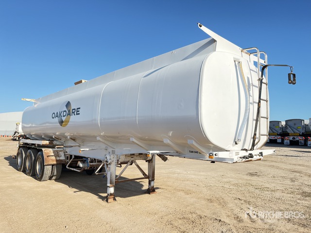2020 AAA Trailers 35000 L Tri/A Tanker Trailer | Ritchie Bros. Auctioneers