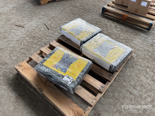 Quantity of (3) 2024 Powertek PT1800 Grease Guns (Unused) | Ritchie Bros. Auctioneers