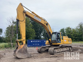 2005 John Deere 330C LC Tracked Excavator in Woodbridge, Ontario ...
