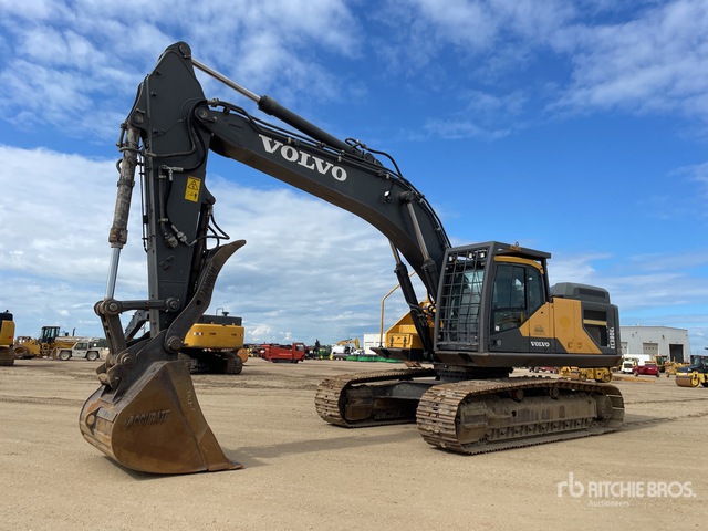 2014 Volvo EC380EL Tracked Excavator | Ritchie Bros. Auctioneers