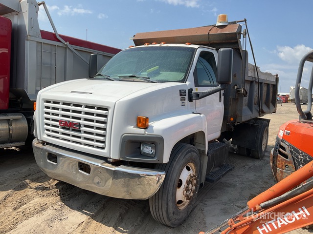 2003 GMC 7500 4x2 S/A Dump Truck (Inoperable) | Ritchie Bros. Auctioneers