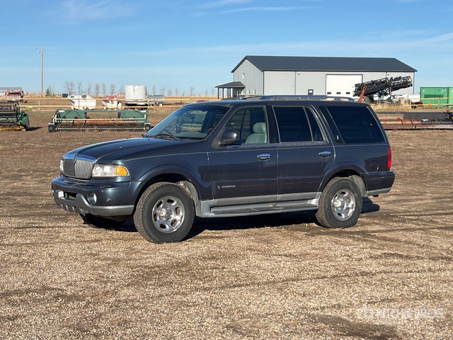 2001 Lincoln Navigator SUV | Ritchie Bros. Auctioneers
