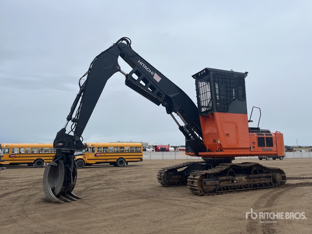 2017 Hitachi ZX290F-3 Short Wood Log Loader | Ritchie Bros. Auctioneers