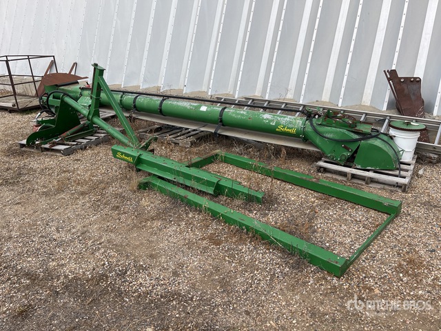 Schnell 16 in x 18 ft Combine Conveyor | Ritchie Bros. Auctioneers