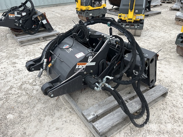 2019 Paladin LAF5424-0022 24 in Cold Planer | Ritchie Bros. Auctioneers