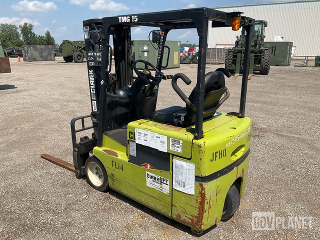 Surplus Clark TMG15 Electric Forklift in South Vienna, Ohio, United ...