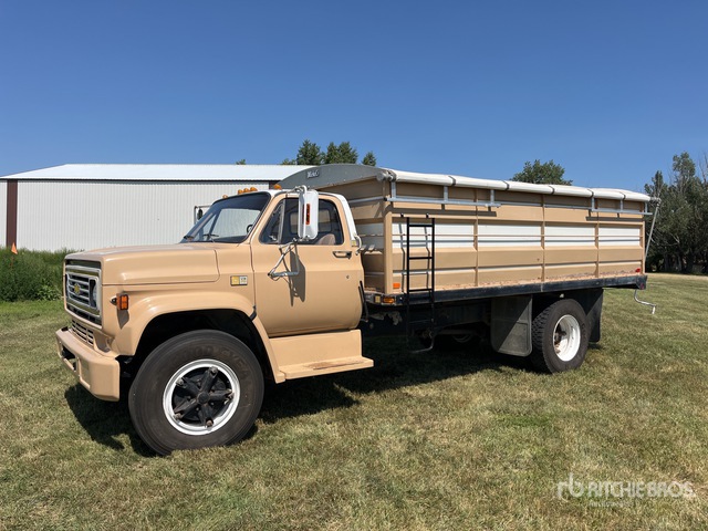 1981 Chevrolet C70 4x2 Grain Truck | Ritchie Bros. Auctioneers