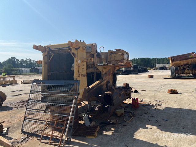 1995 Cat D7H Crawler Dozer (Inoperable) | Ritchie Bros. Auctioneers