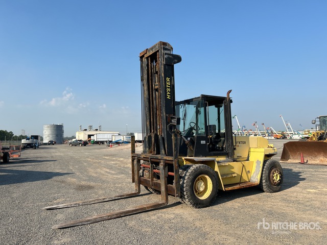 1995 Hyster H250XL 23600 lb Pneumatic Tire Forklift | Ritchie Bros ...