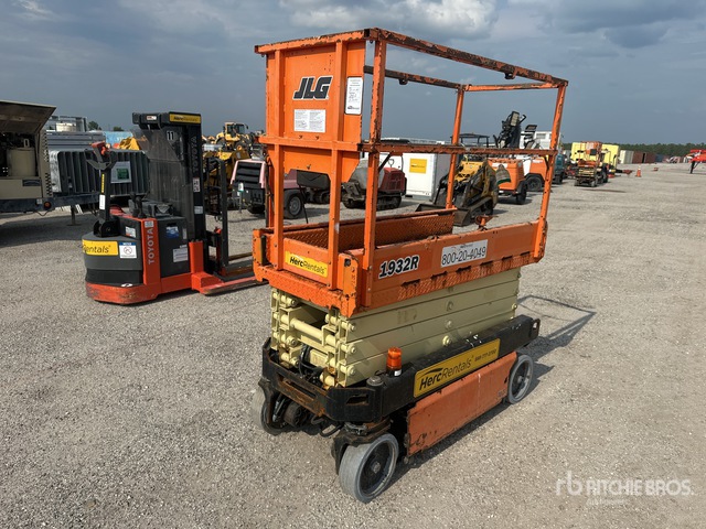 2018 JLG 1932R Electric Scissor Lift | Ritchie Bros. Auctioneers