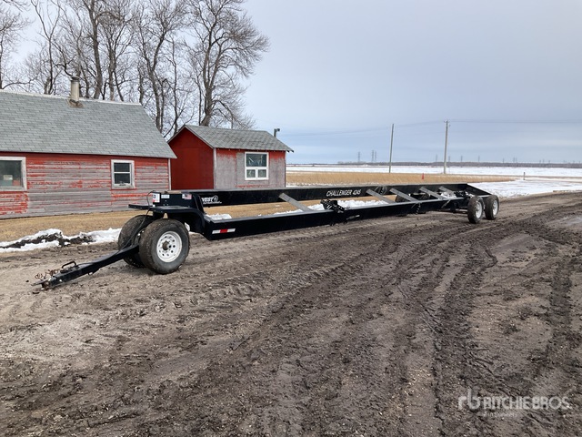 2014 Harvest International Challenger 4245 42 ft Header Transport ...