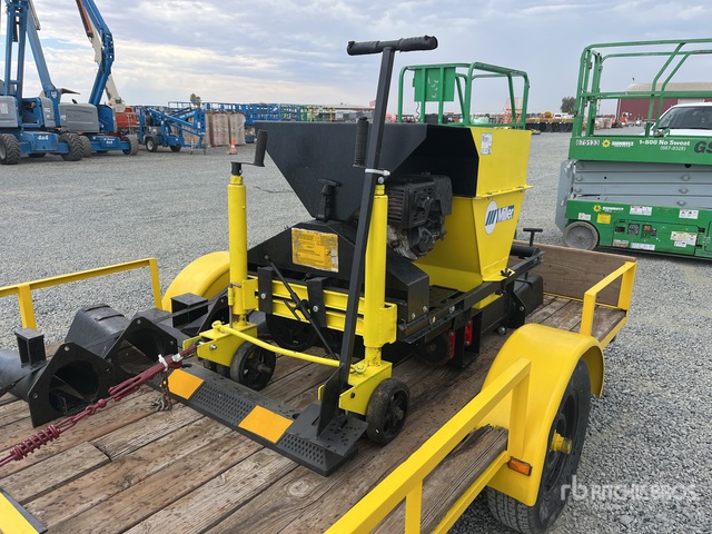2001 Miller Power Asphalt or Concrete Curb and Gutter Machine | Ritchie ...