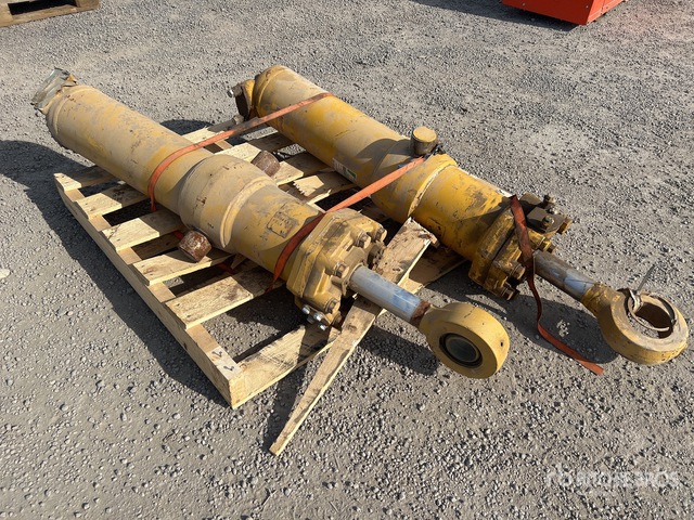 Cat 637 Lift Cylinders | Ritchie Bros. Auctioneers