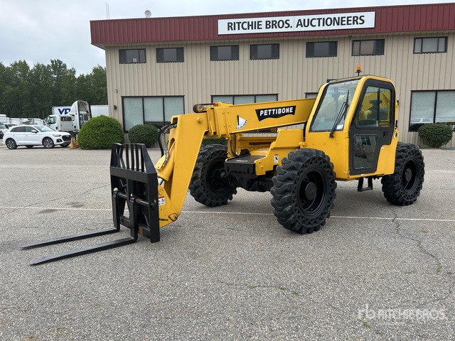 2007 Pettibone T8044 Telehandler | Ritchie Bros. Auctioneers