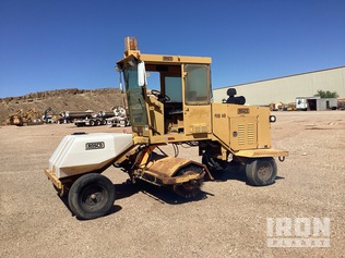 1999 Rosco RB-48 Self-Propelled Broom in Saint George, Utah, United ...