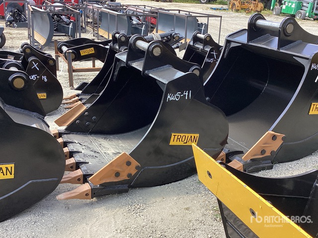 Trojan 120CL 42 in Digging Excavator Bucket - Fits 65mm Cat 311/312/313 ...