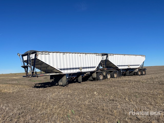 2004 Doepker 28 ft Tri/A Super B-Train Lead Grain Trailer | Ritchie ...