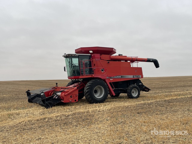 1997 Massey Ferguson 8780 Combine Harvester | Ritchie Bros. Auctioneers