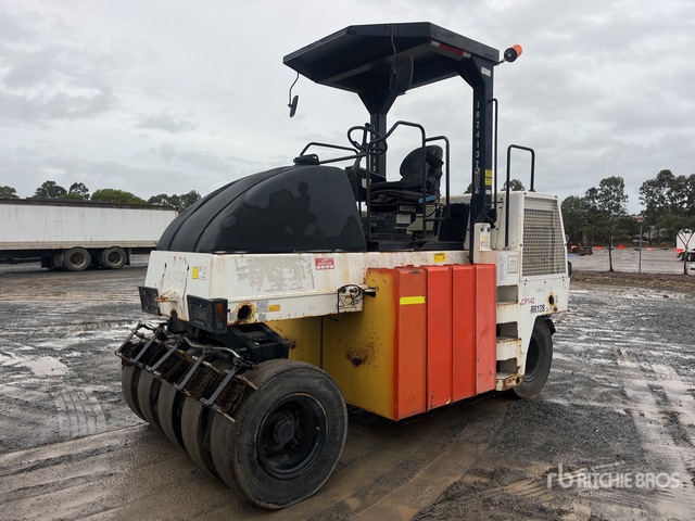2010 Dynapac CP142 9 Wheel Compacteur pneumatique | Ritchie Bros ...