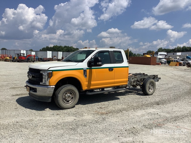 2019 Ford F-250 XL 4x4 Extended Cab Cab and Chassis (Inoperable ...
