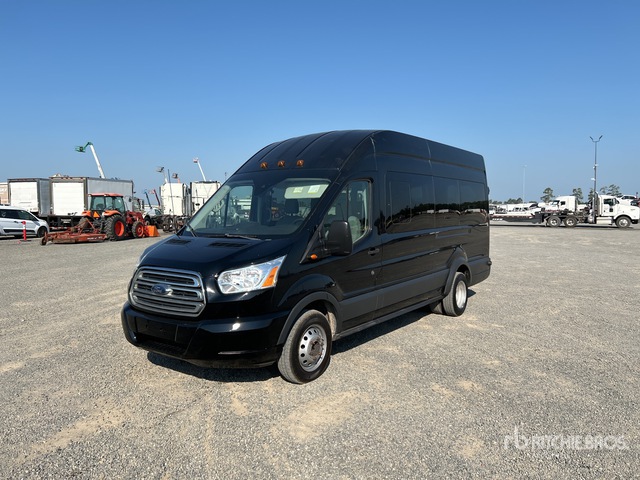 2018 Ford Transit 4x2 14-Seat Transit Bus | Ritchie Bros. Auctioneers