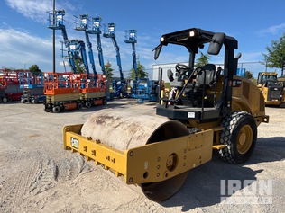 2017 (unverified) Cat CS44B Smooth Drum Compactor in Knoxville ...