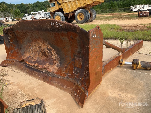 Cat D7H 142 in Semi-U Dozer Blade | Ritchie Bros. Auctioneers