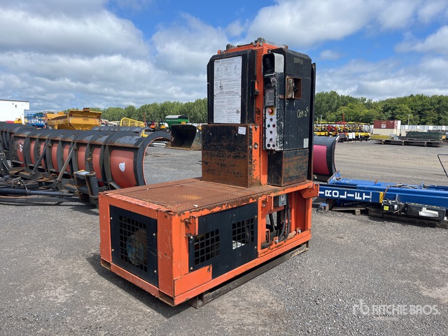 Fraco A450 Mast Climber Mast Climber | Ritchie Bros. Auctioneers