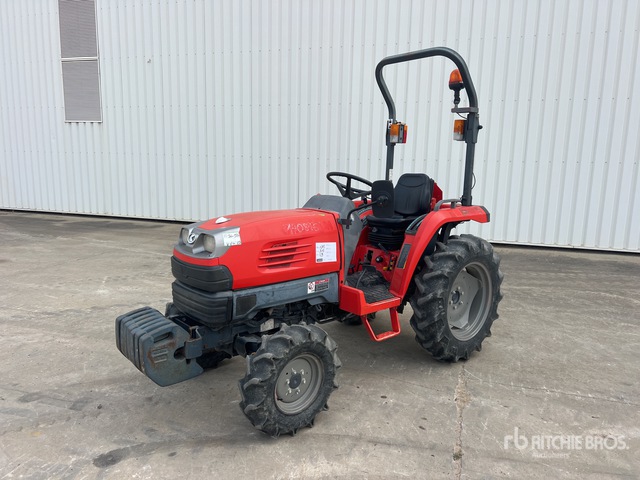 2015 Kubota STV32R 4WD Tracteur Utilitaire Utility Tractor | Ritchie Bros. Auctioneers