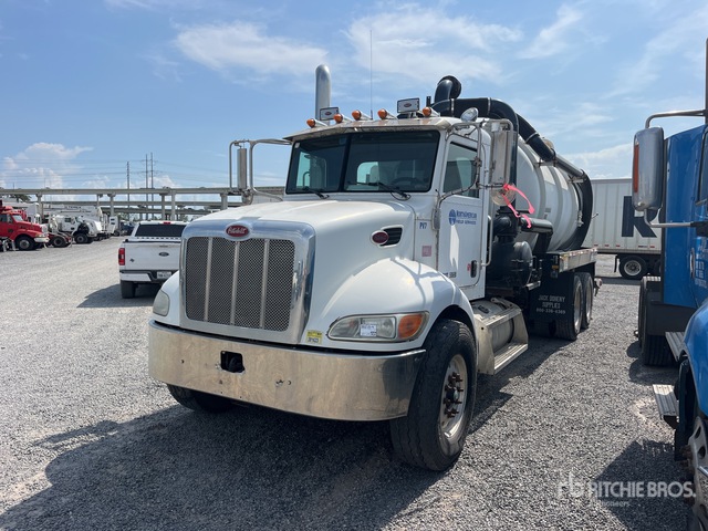 2008 Cusco on 2009 Peterbilt 340 6x4 Vacuum Tanker Truck (Inoperable ...