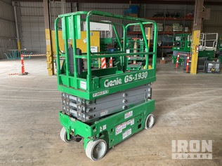 2015 Genie GS-1930 Electric Scissor Lift in Selma, Texas, United States ...