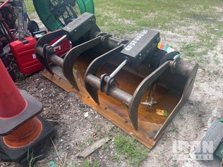 2018 Bobcat 68 in Grapple Bucket in Tampa, Florida, United States ...