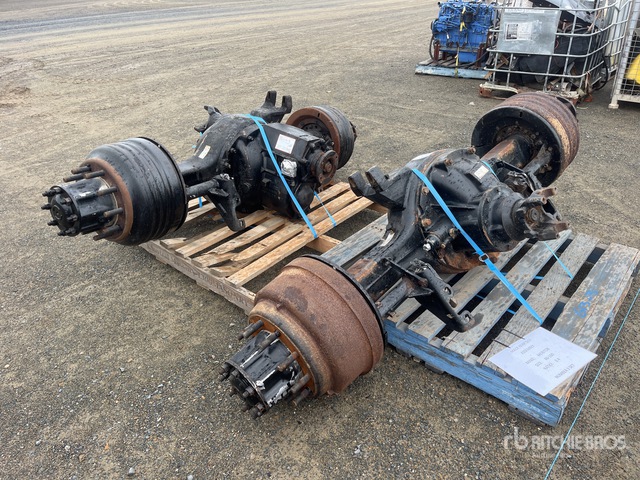 Quantity of (2) Mack Meritor Diff Assemblies | Ritchie Bros. Auctioneers