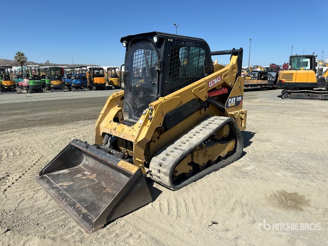 2019 Cat 259D Compact Track Loader | Ritchie Bros. Auctioneers